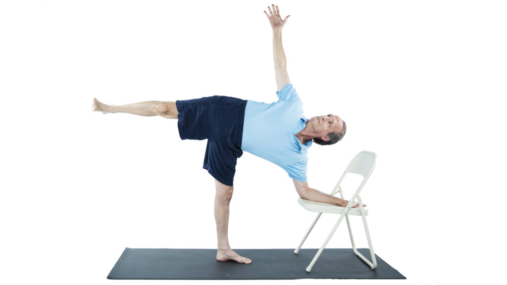 Spinal rotation in Half Moon - YogaUOnline