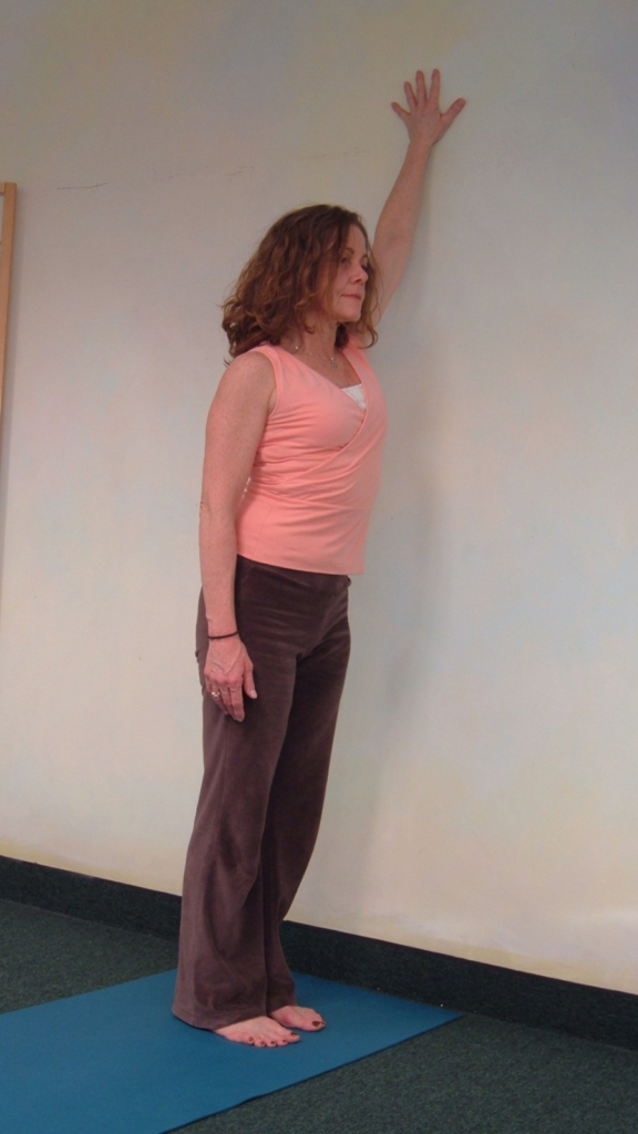Shoulder Openers: Try Shoulder Clock Pose - YogaUOnline