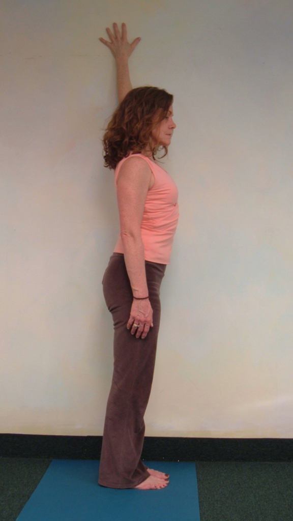 Shoulder Openers: Try Shoulder Clock Pose - YogaUOnline